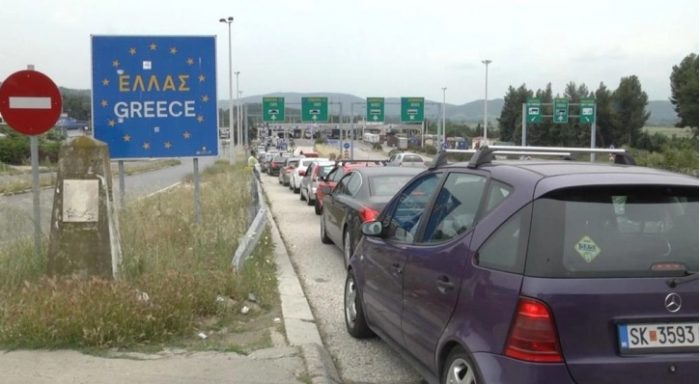 ГРАНИЧНИ ПРЕМИНИ ВО МАКЕДОНИЈА: Гужви за влез во Грција, на Богородица ...